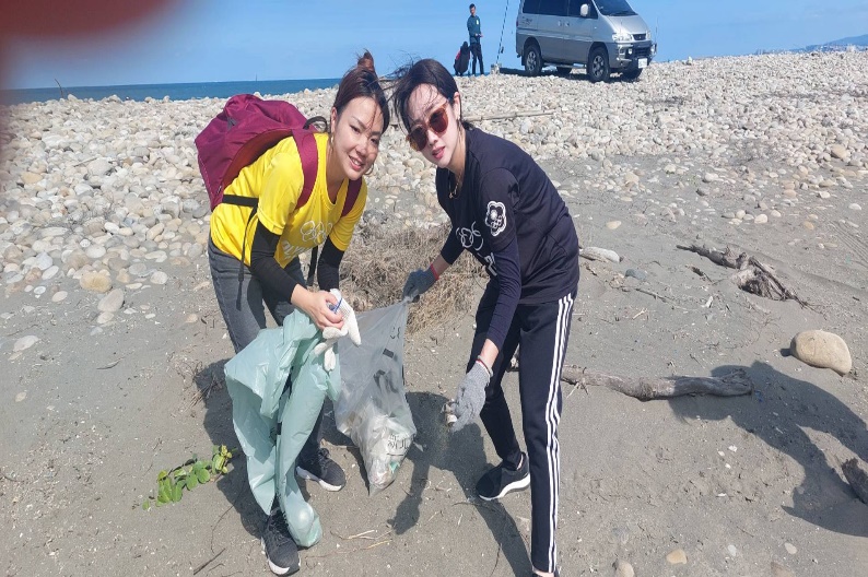 OCA » CTOC leads beach cleanup campaign for athletes and public